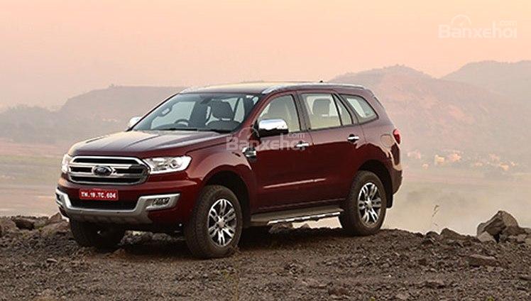 Ford Everest 2016 trình làng tại Ấn Độ với giá 817 triệu đồng