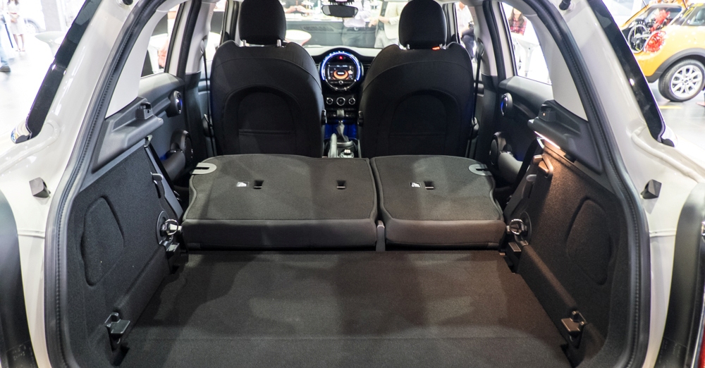 Mini One chính thức chốt giá 1,228 tỷ Đồng tại Việt Nam