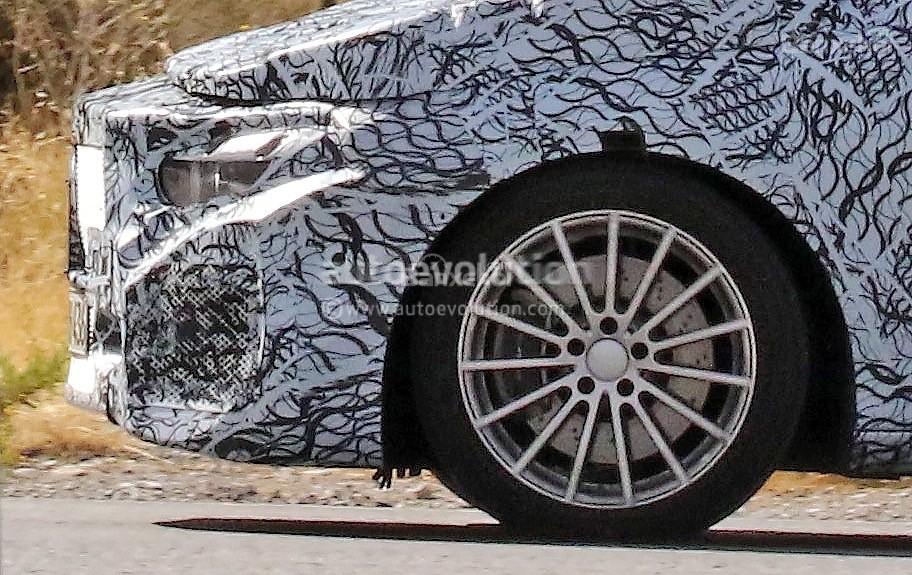 Mercedes-AMG A40 2019 lộ diện trên đường thử