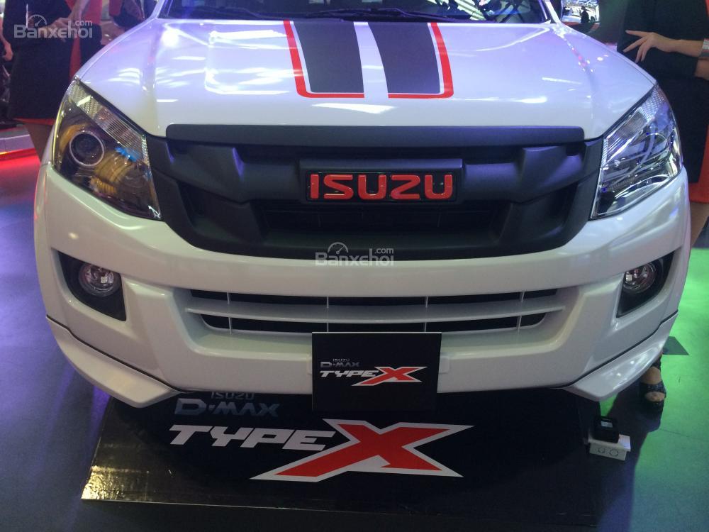Chi tiết bán tải Isuzu D-max Type X giá 720 triệu Đồng tại triển lãm ...