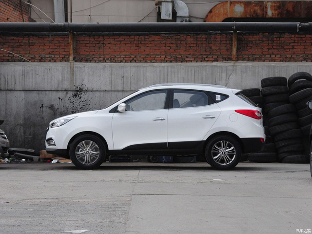 Hyundai ix35 2017 xuất hiện, đối đầu Honda CR-V