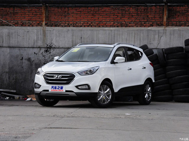 Hyundai ix35 2017 xuất hiện, đối đầu Honda CR-V