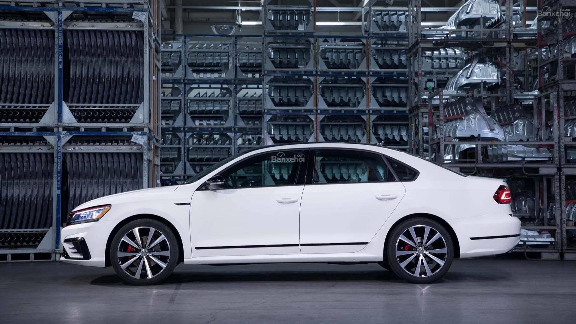 Xe Passat ế ẩm, Volkswagen tạm ngừng hoạt động nhà máy tại Mỹ