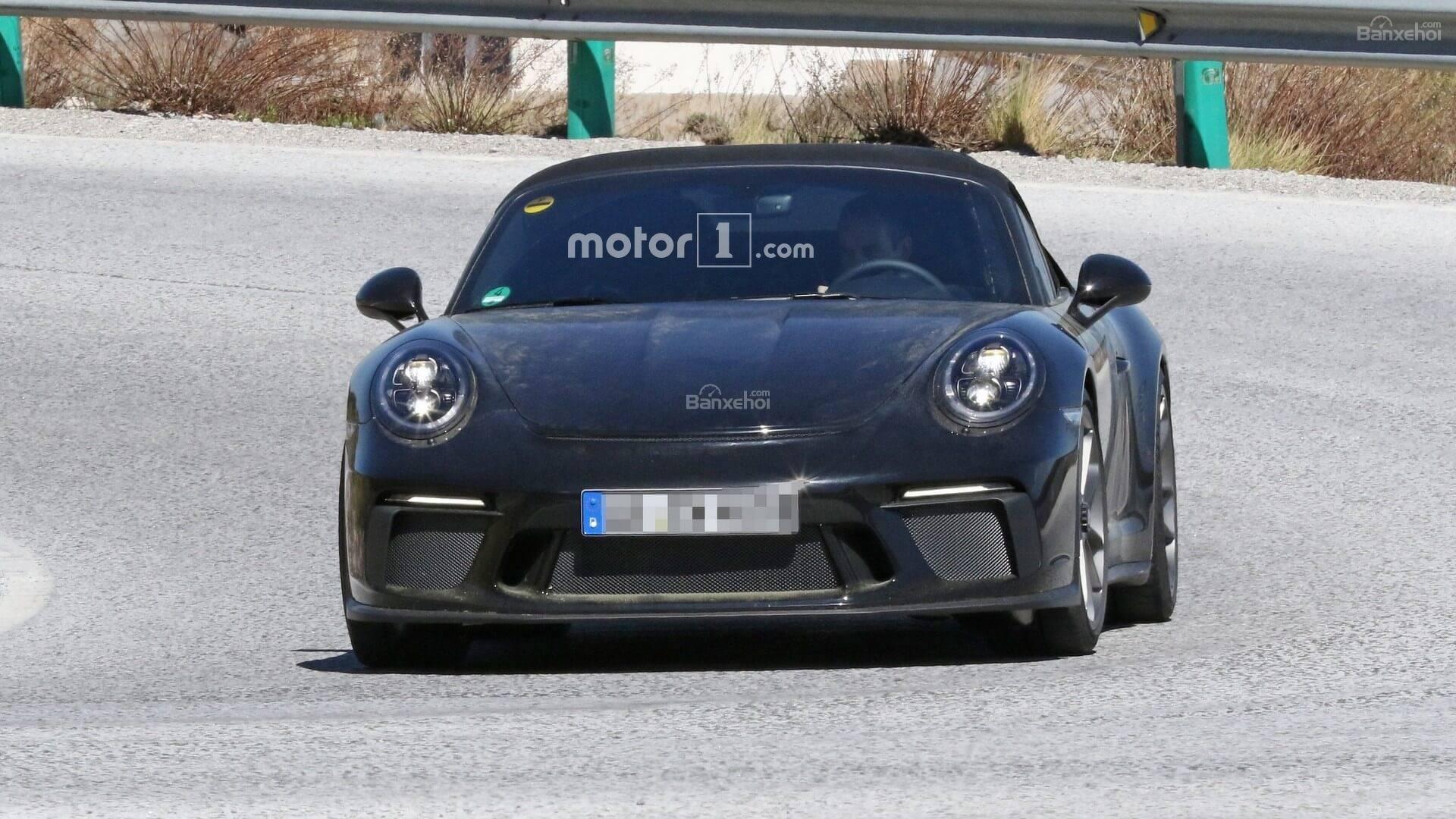 Sẽ chỉ có 1.984 chiếc Porsche 911 Speedster thế hệ mới được sản xuất