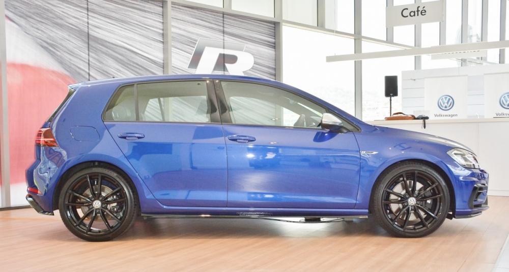 Volkswagen Golf R 3 cửa đời mới giá 1,5 tỷ đồng nhưng chỉ sản xuất 10 chiếc