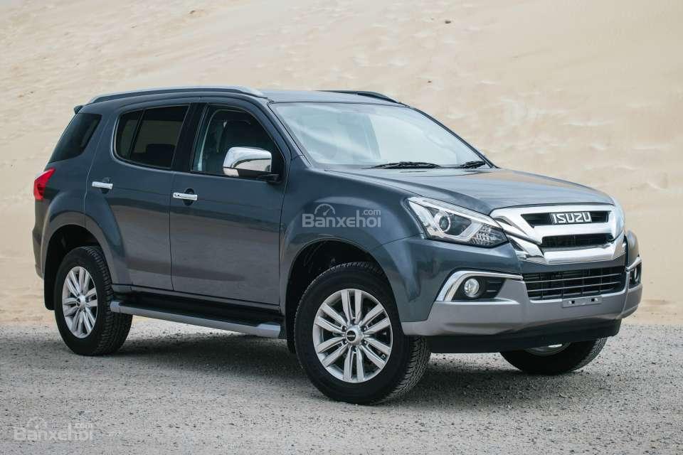 Isuzu phát triển SUV cỡ nhỏ đàn em của mu-X