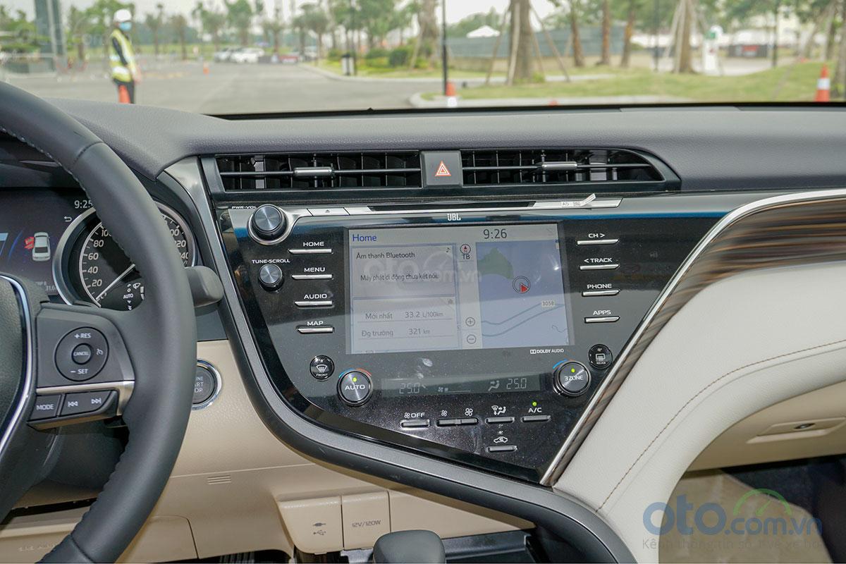 Toyota Camry 2019 chính thức ra mắt, giá cao nhất tỷ đồng