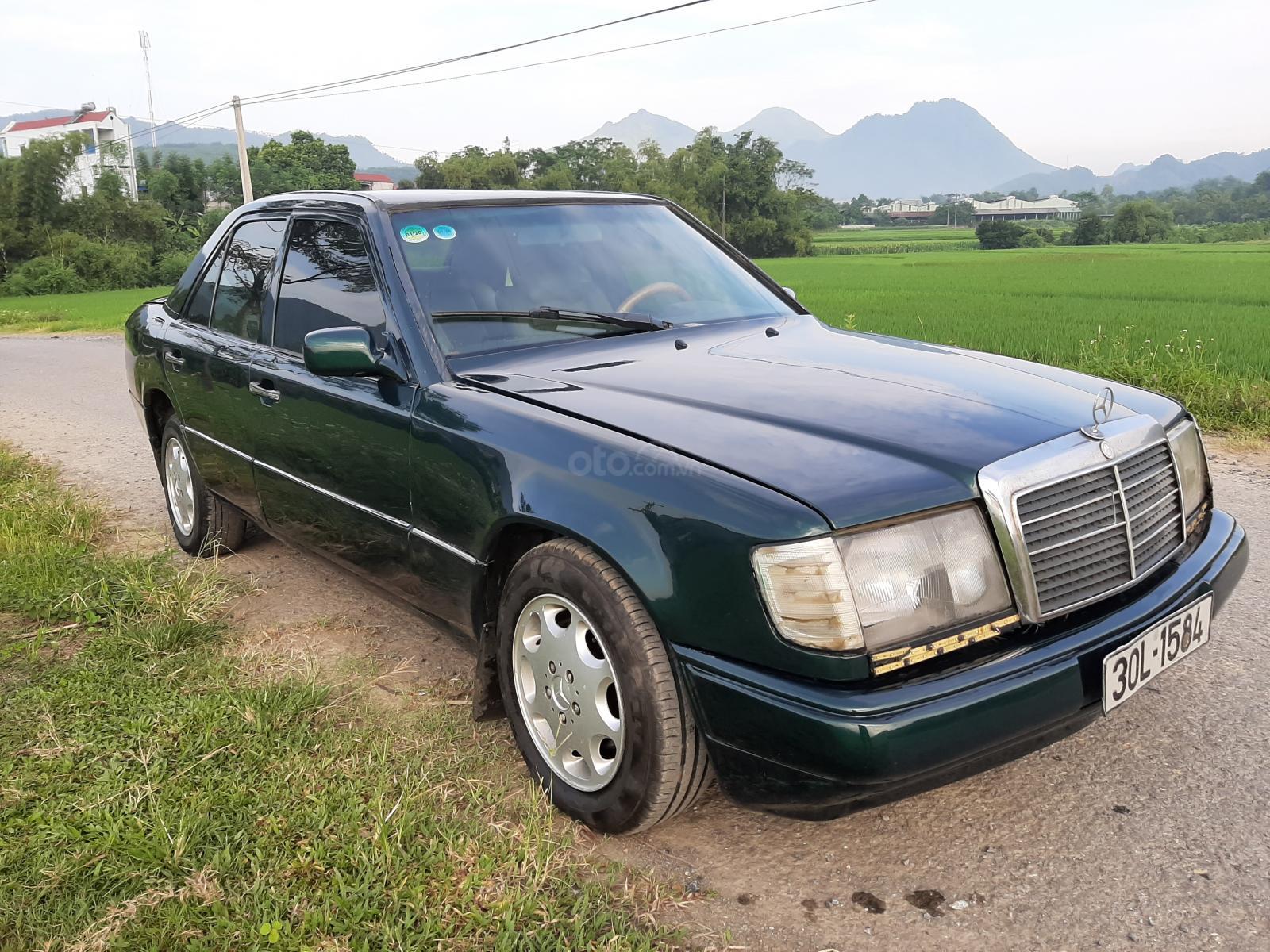 Mua bán Mercedes-Benz E240 1984 giá 38 triệu - 2448366