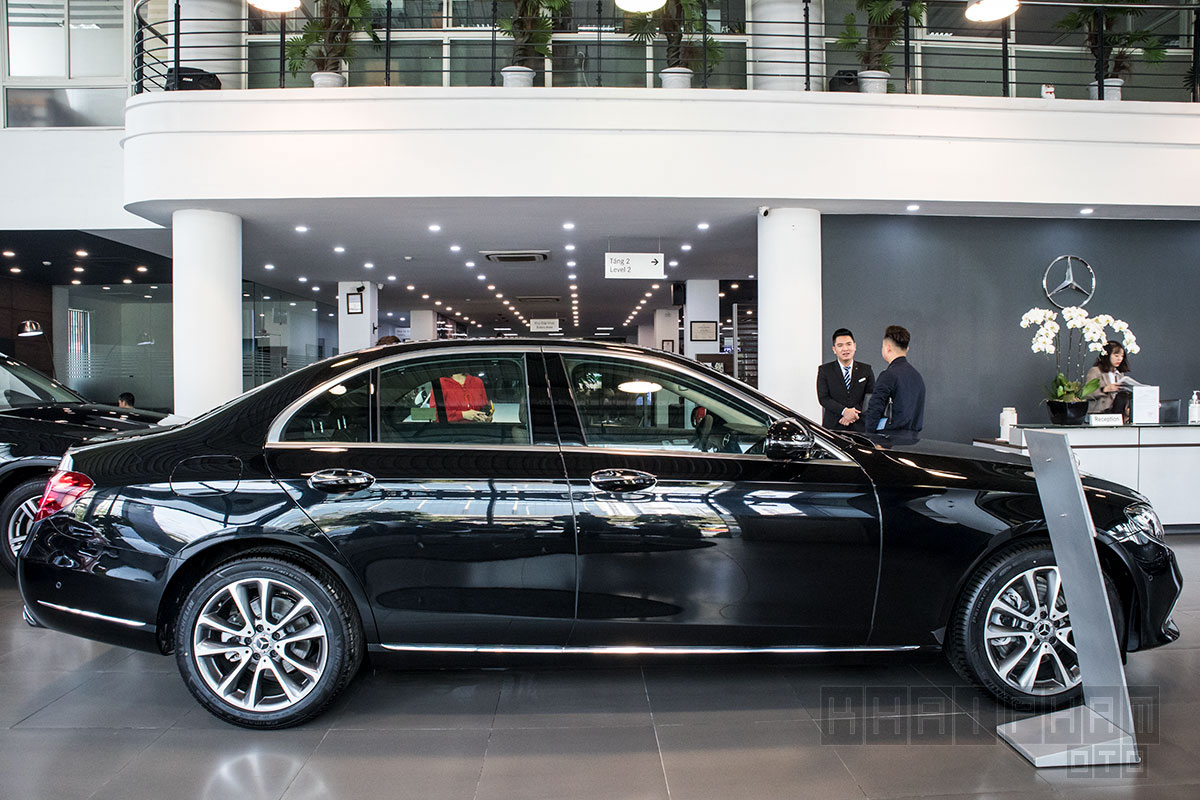 Đánh giá xe Mercedes-Benz E 200 Exclusive 2020 vừa ra mắt Việt Nam