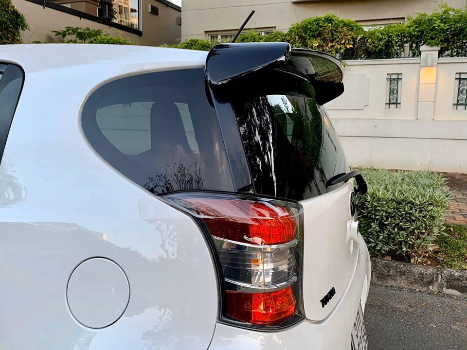 Hàng hiếm Toyota iQ Scion đời 2010, rao giá đắt hơn cả Vios mới