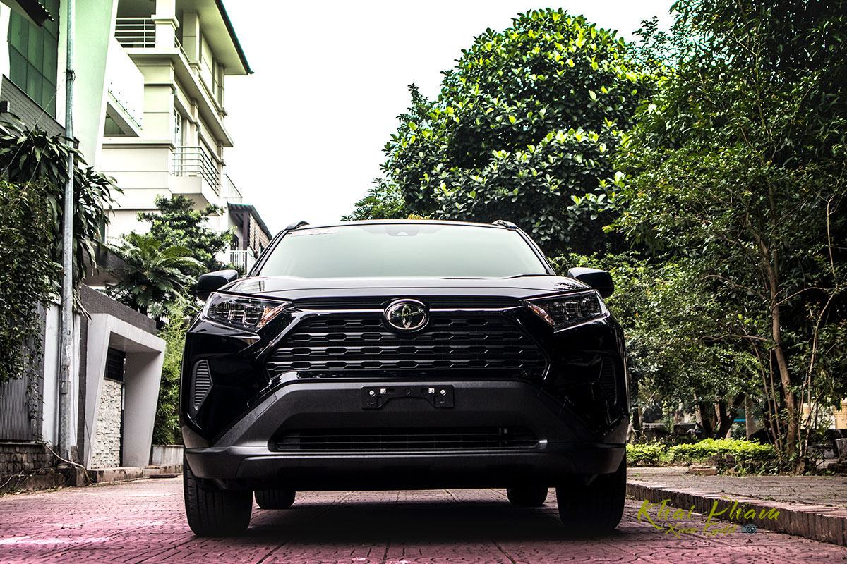 Ảnh chi tiết xe Toyota RAV4 2020 đầu tiên tại Việt Nam