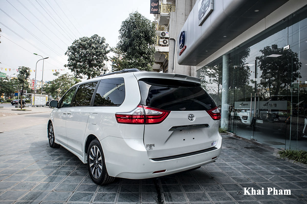 Cận cảnh xe Toyota Sienna 2020 nhập Mỹ, giá gần gấp 3 lần Kia Sedona ...