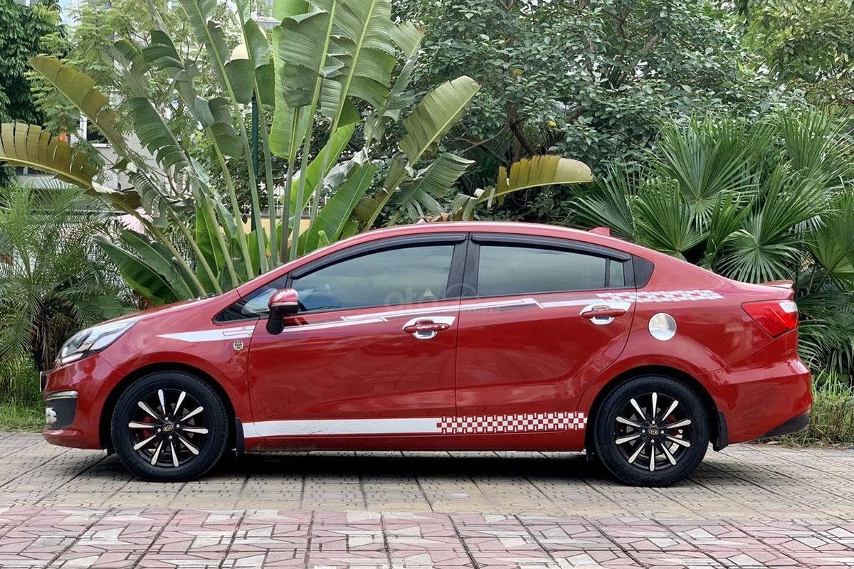 Kia Rio 2016 sedan rao bán hơn 400 triệu đồng, đắt hay rẻ?
