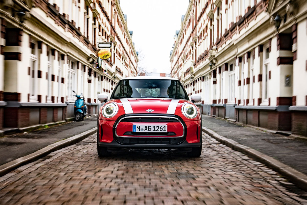 5 mẫu xe MINI mới đồng loạt ra mắt Việt Nam, giá từ 1,719 tỷ đồng | Oto ...