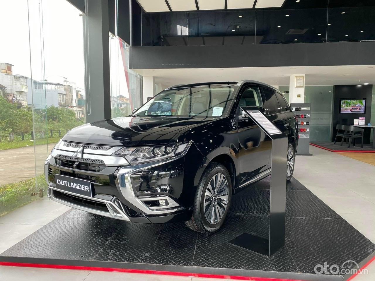 Mua bán Mitsubishi Outlander 2024 giá 805 triệu - 23017365