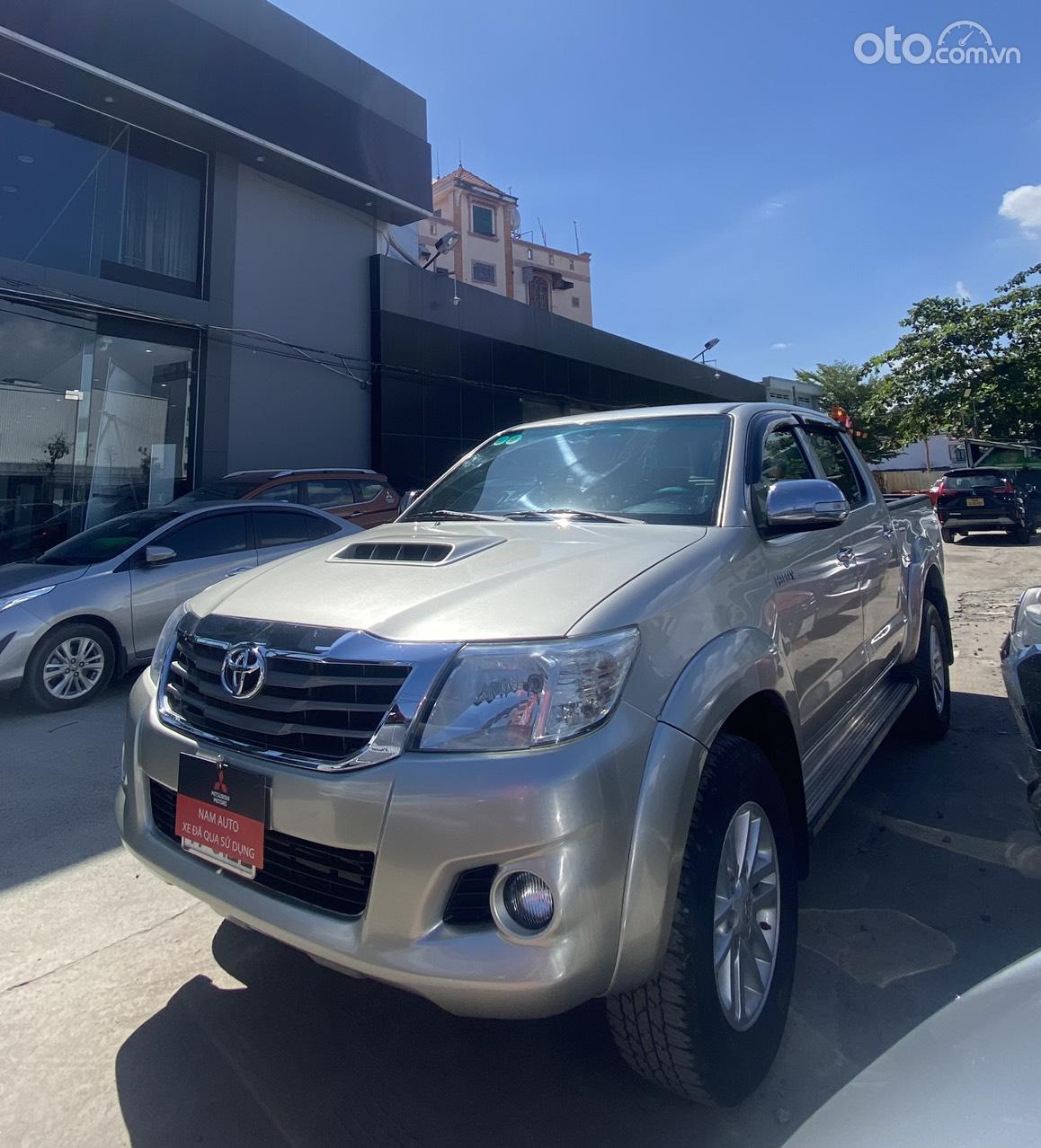 Mua bán Toyota Hilux Phiên bản khác 2014 giá 410 triệu - 22717597