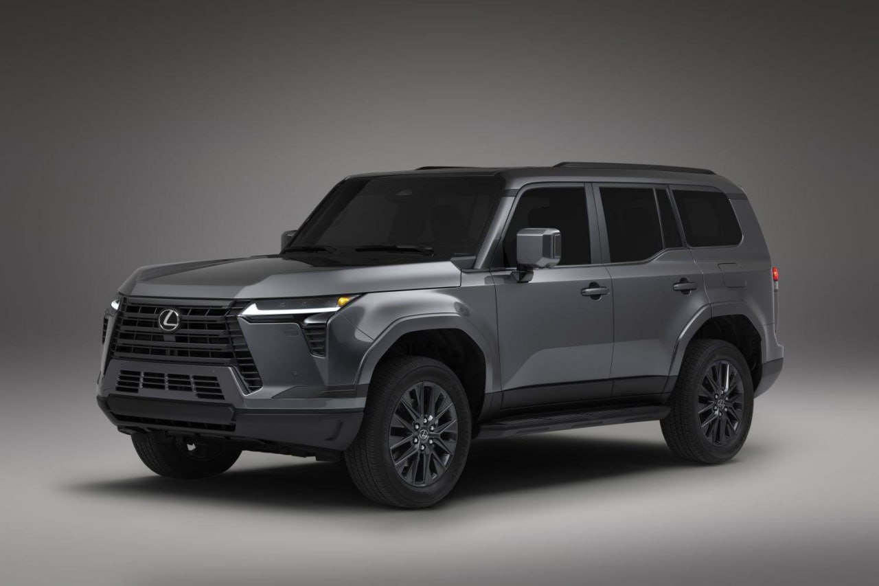 Đúng như lịch hẹn, Lexus GX 2024 chính thức ra mắt toàn cầu với ngoại hình cuốn hút