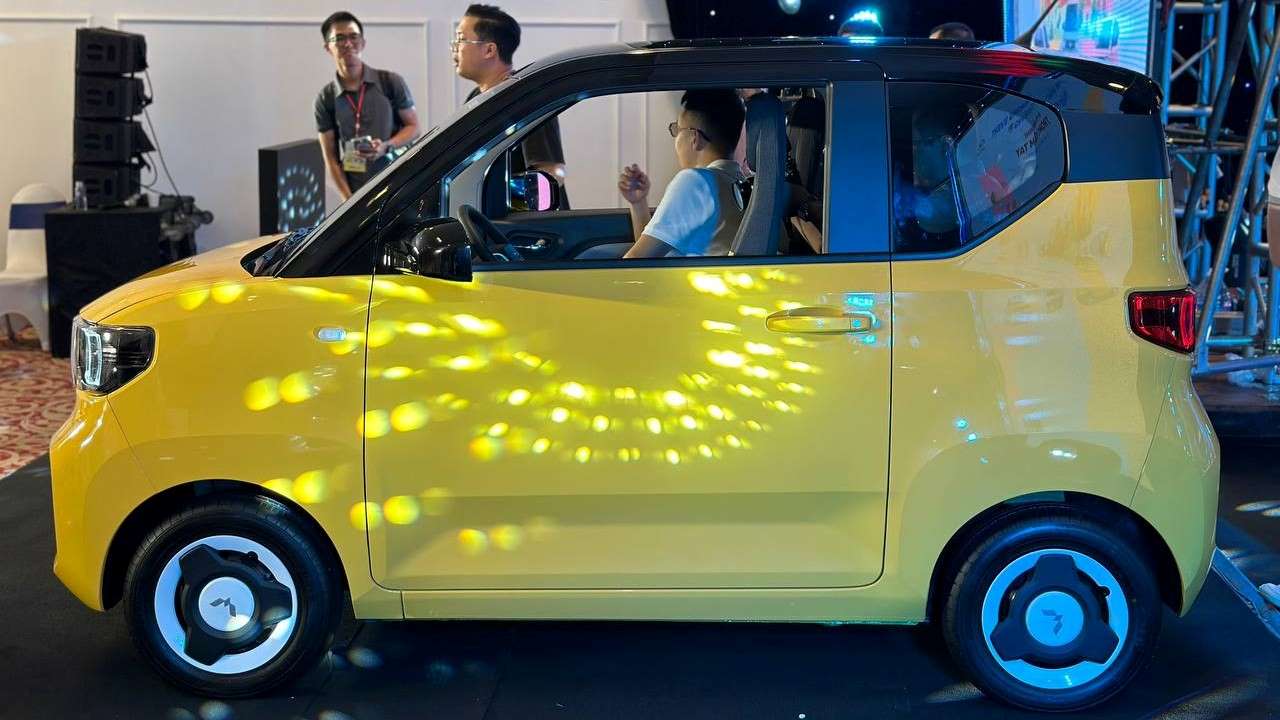 Ô tô điện Trung Quốc Wuling Hongguang MiniEV ra mắt thị trường Việt, giá từ 239 triệu | Oto.com.vn
