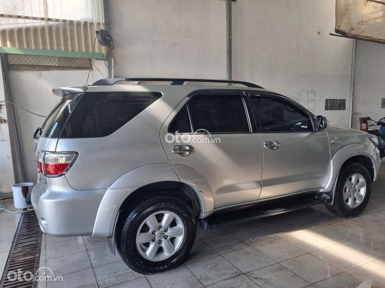 Mua bán Toyota Fortuner 2.7V 2010 giá 350 triệu - 22911152
