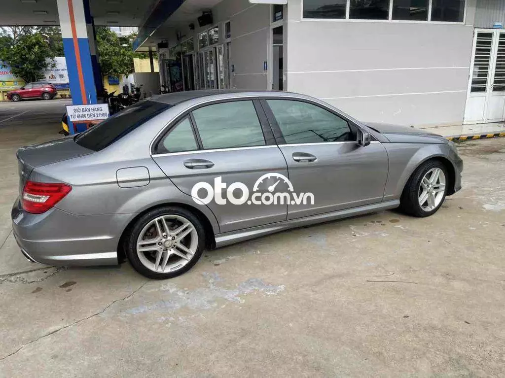 Mua bán Mercedes-Benz C300 2011 giá 350 triệu - 22932046