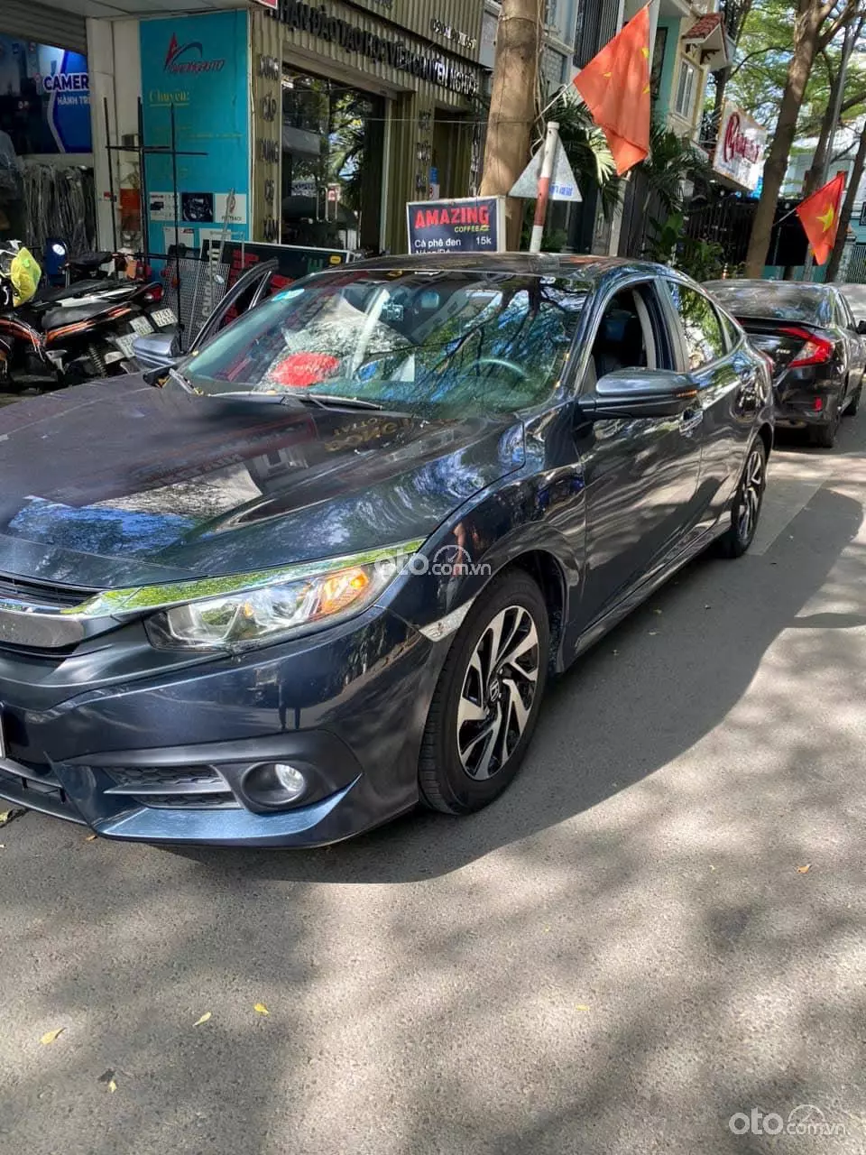 Mua bán Honda Civic 1.8 E 2018 giá 4xx triệu - 22936552