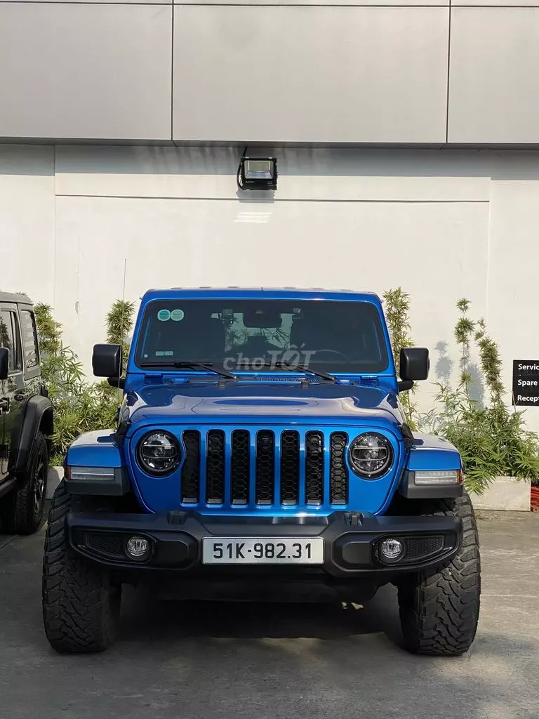 Mua bán Jeep Wrangler 2021 giá 2 tỉ 899 triệu - 22951099