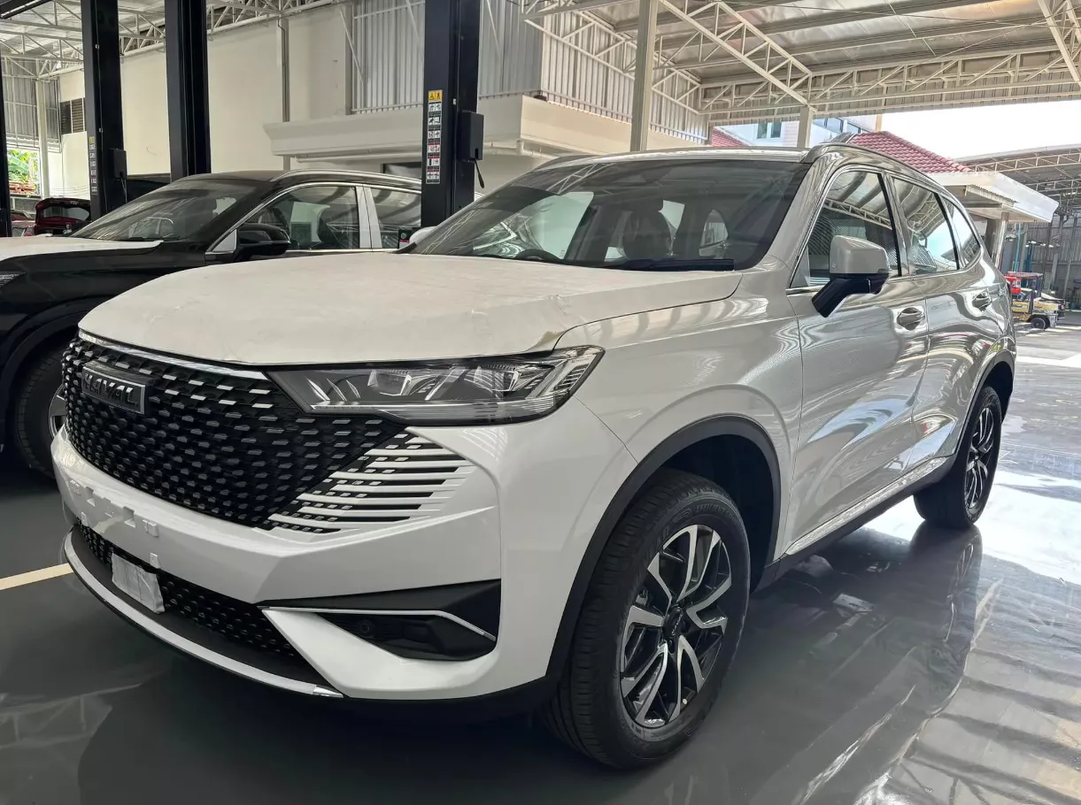 Haval H6 tại Việt Nam có phiên bản mới, rẻ hơn bản HEV 297 triệu đồng