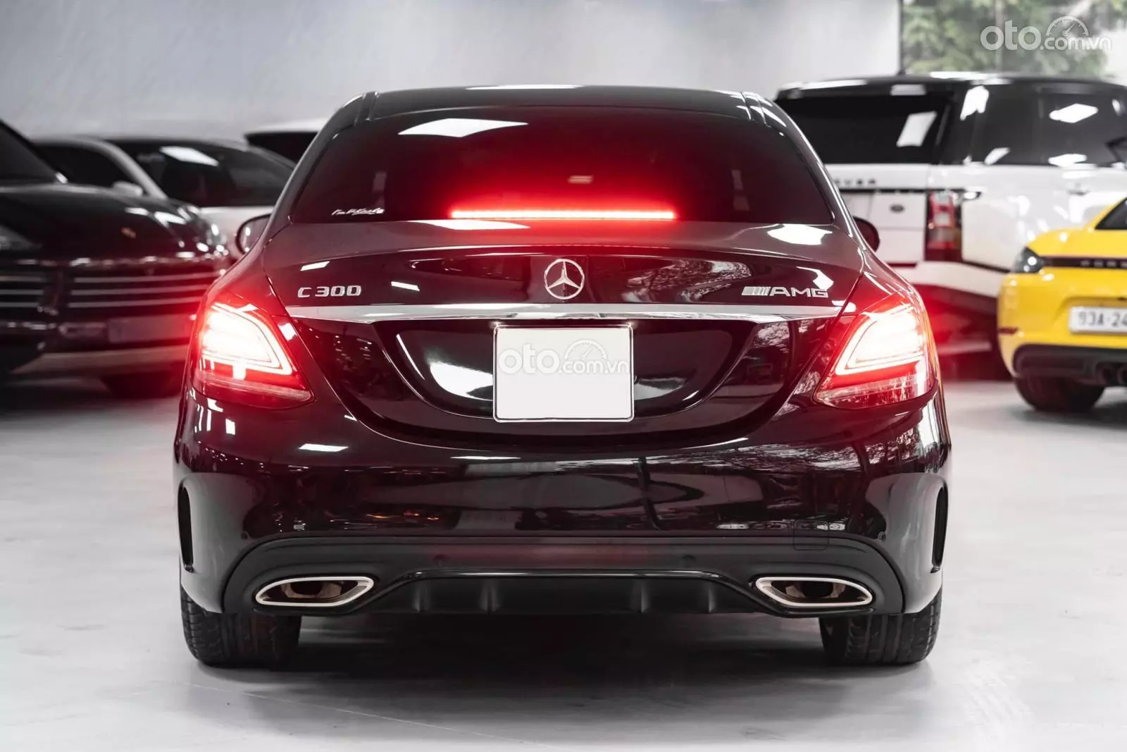 Mua bán Mercedes-Benz C300 2019 giá 1,1x tỷ ( bank hỗ trợ - 22956691