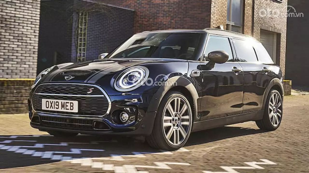 Giá xe MINI Clubman mới nhất hiện nay và giá lăn bánh (4/2026)