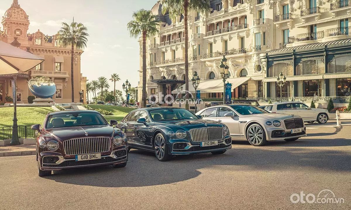 Giá xe Bentley Flying Spur mới nhất & tin khuyến mãi (1/2026)