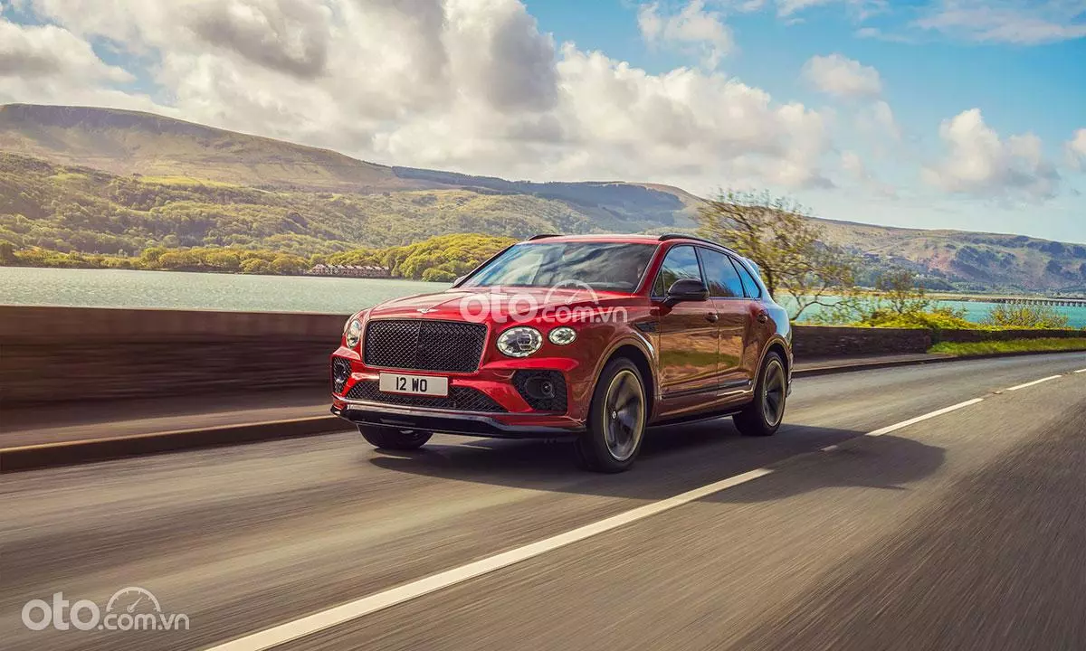 Giá xe Bentley Bentayga mới nhất & thông tin khuyến mãi (5/2026)
