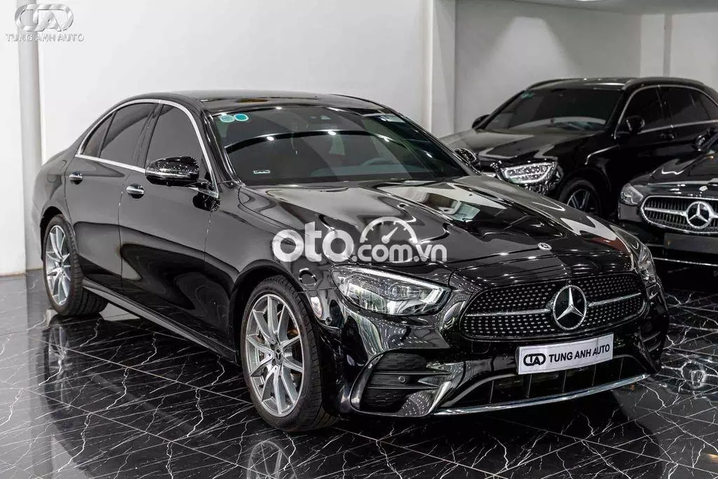 Mua bán Mercedes-Benz E300 2021 giá 1 tỉ 999 triệu - 22971940