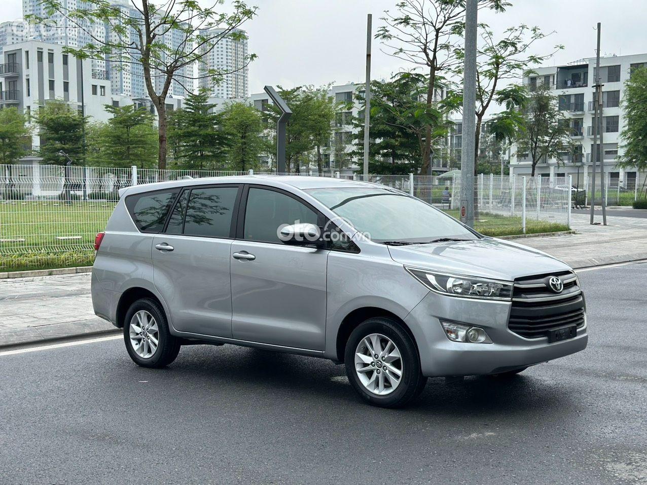 Mua bán Toyota Innova 2.0G 2018 giá 555 triệu - 23058585