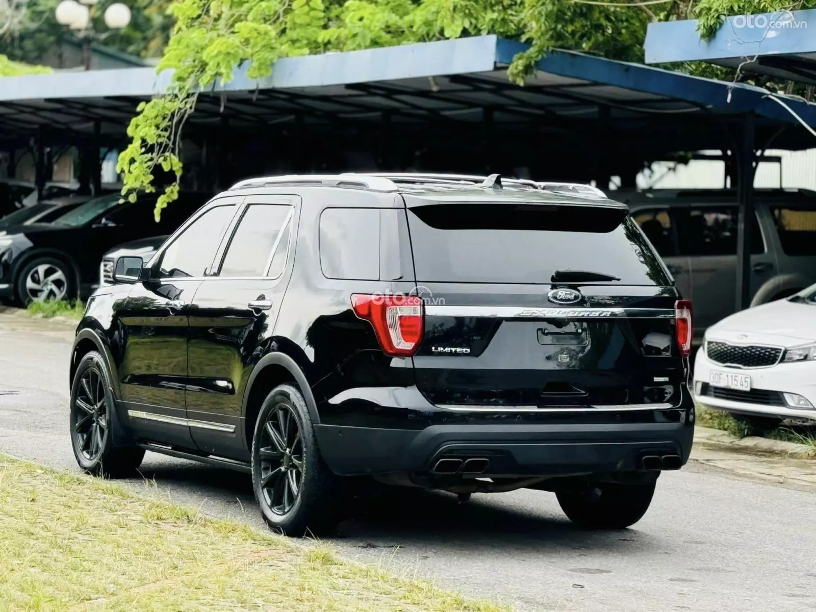 Mua bán Ford Explorer 2016 giá 8xx triệu - 23086817