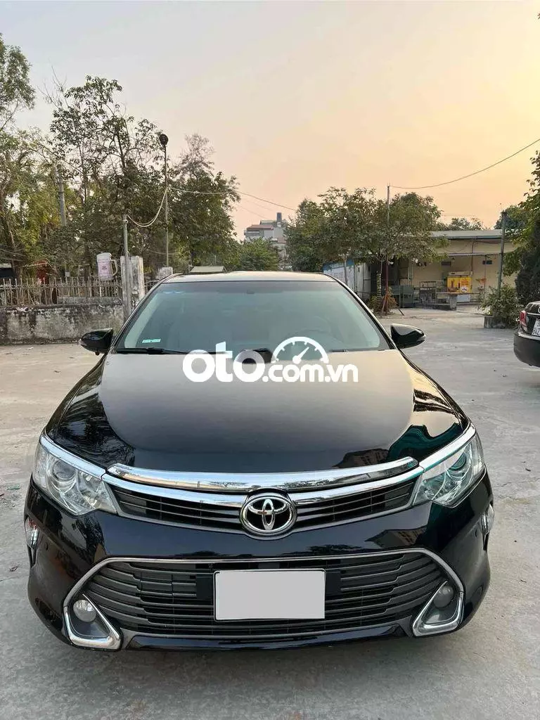 Mua bán Toyota Camry 2.5Q 2015 giá 526 triệu - 23275298