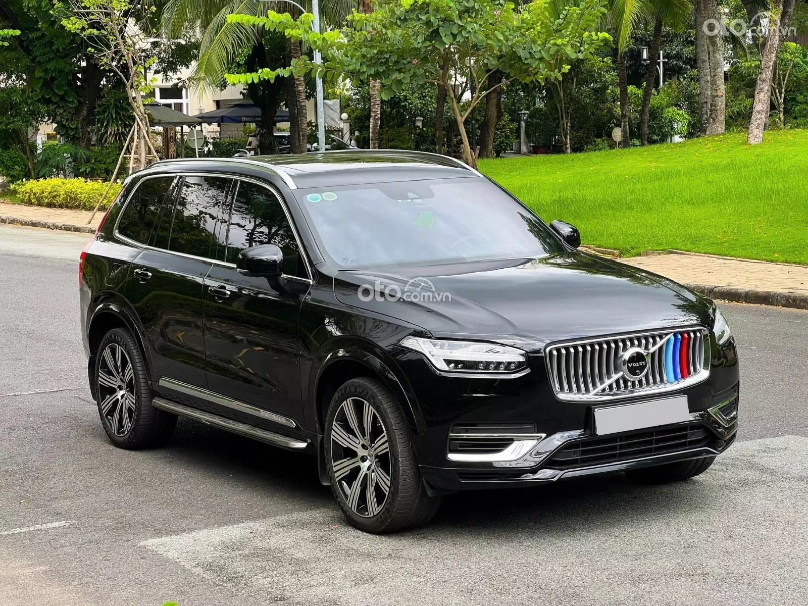Mua bán Volvo XC90 T8 Hybrid Recharge AWD 2022 giá 3 tỉ 479 triệu - 23385343