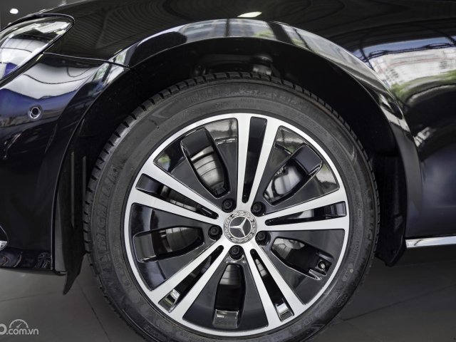 Mua bán Mercedes-Benz E180 1.5 I4 2022 giá 2 tỉ 050 triệu - 6815260