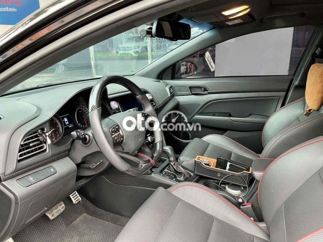 Mua bán Hyundai Elantra 2019 giá 580 triệu - 22840476