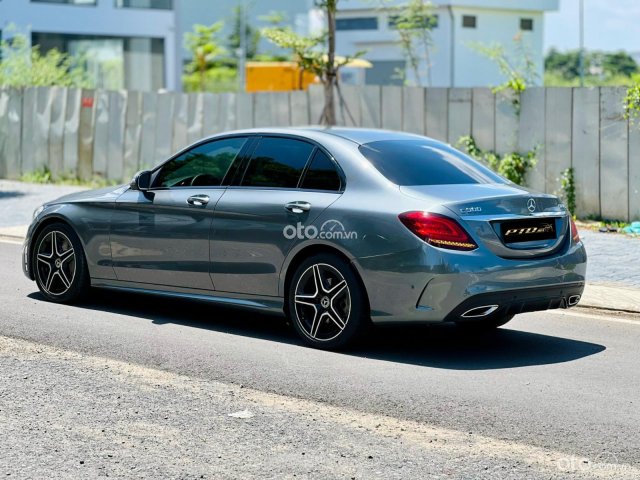 Mua bán Mercedes-Benz C300 2019 giá 1 tỉ 139 triệu - 22902334