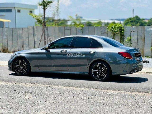 Mua bán Mercedes-Benz C300 2019 giá 1 tỉ 139 triệu - 22902334