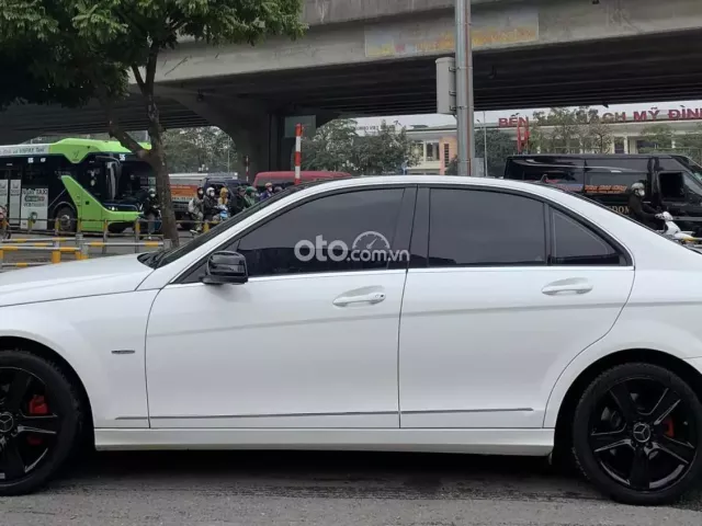 Mua bán Mercedes-Benz C300 2009 giá 2xx triệu - 22960020