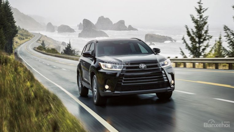 Đánh giá xe Toyota Highlander 2017