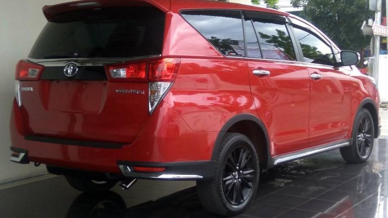 Toyota Innova Sport chuẩn bị ra mắt tại Ấn Độ