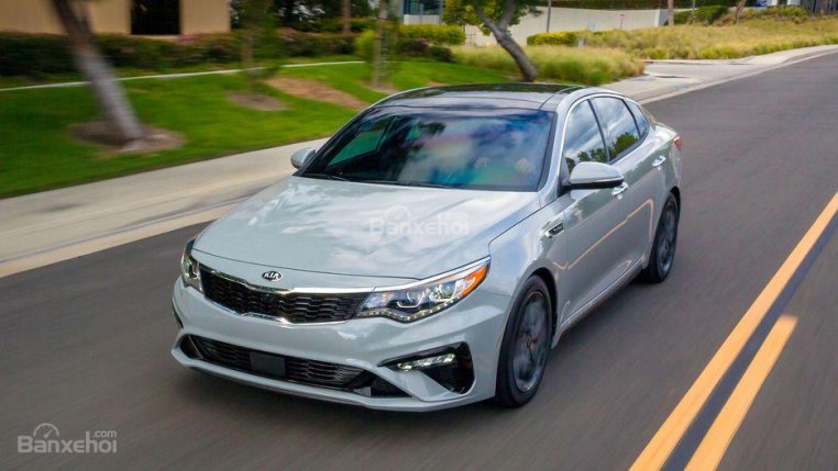 Kia Optima 2019 ra mắt với hệ thống thông tin giải trí cập nhật