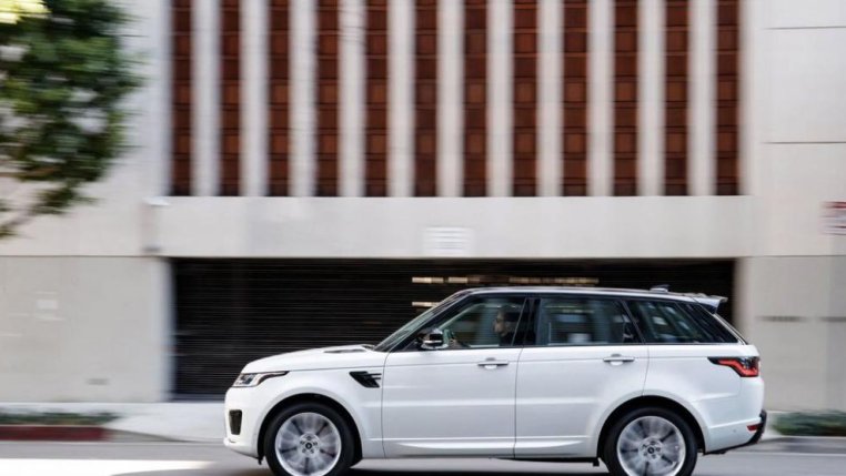 Mercedes GLG 2020 sẽ là đối thủ nặng ký của Range Rover Sport trong ...