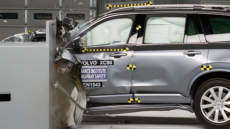 Volvo XC90 2019 và S90 2019 chưa đạt chuẩn an toàn cao nhất từ IIHS