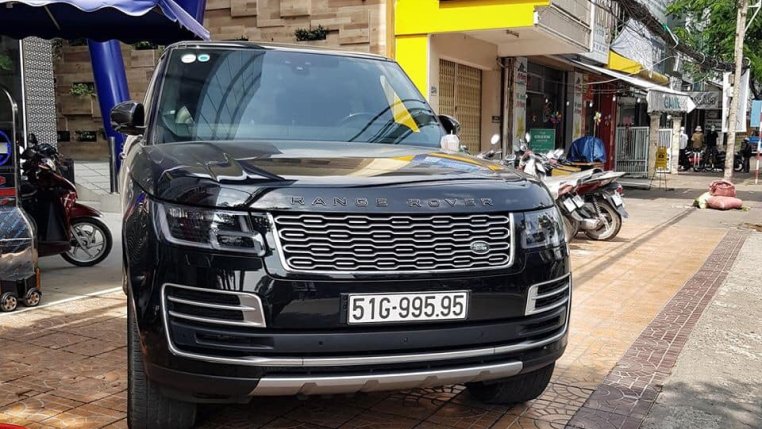 Việt Nam đã có chiếc Range Rover SVAutobiography 2019 chính hãng đầu ...