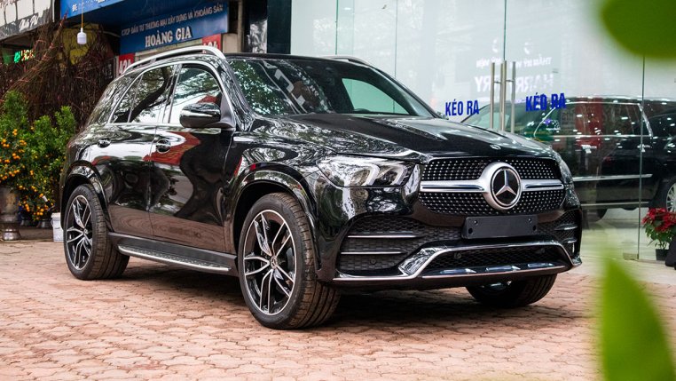 Mercedes-Benz GLE300 Diesel 2020 đầu tiên tại Việt Nam, nội thất hút hồn