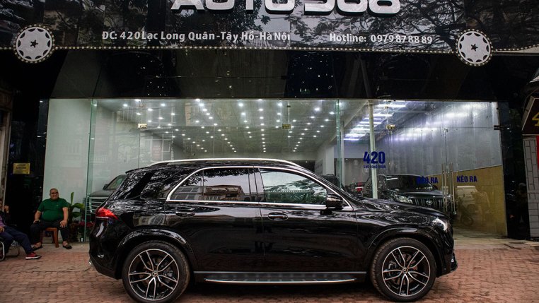 Ảnh chi tiết xe Mercedes-Benz GLE300 Diesel 2020 đầu tiên tại Việt Nam