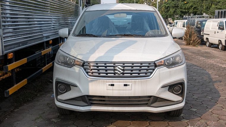Xuất hiện tình trạng bám dính dầu động cơ trên xe Suzuki XL7 và Ertiga